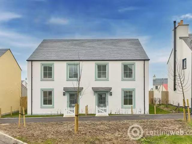 For Rent! 3 BR Property to rent in Moray Place, Chapelton, Sto.
