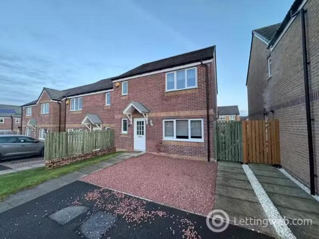 Just in! 3 BR Property to rent in Penny Gate, Cowglen