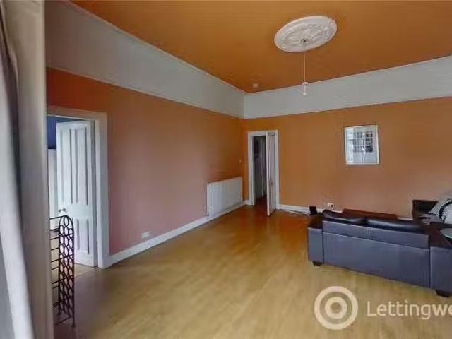 Charming 3 BR Property to rent in Rosebery Crescent, Edinburgh.