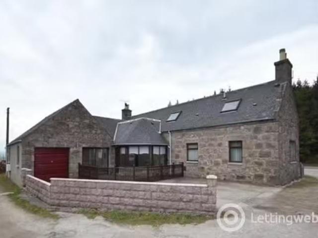 For Rent! 3 BR Property to rent in Toll Farmhouse, Kinellar, A.