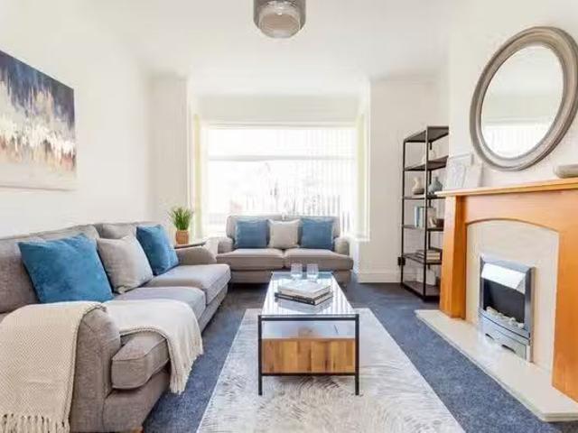 Charming 3 BR Woodhouse Road