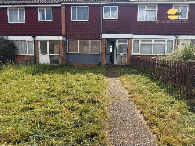 For Rent, Well Presented 3 Bedroom Home with Large Garden & Parking in Luton LU3!