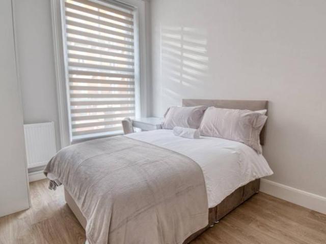For Rent Apartment London London DLS101731660