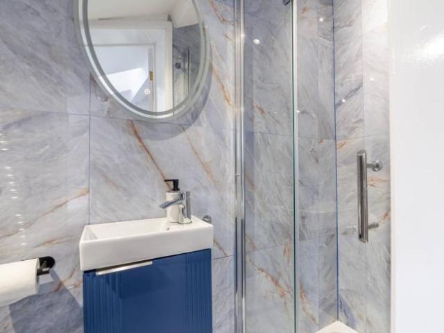 For Rent Apartment London London DLS101813809