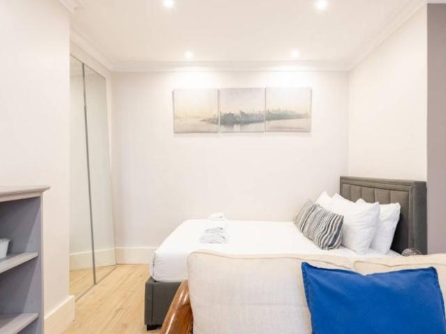 For Rent Apartment London London DLS102755409