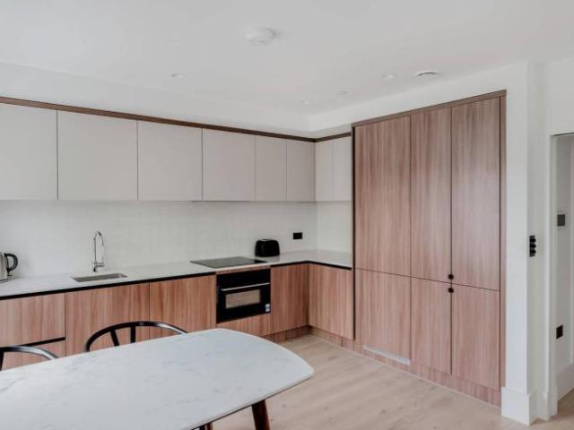 For Rent Apartment London London DS95625535