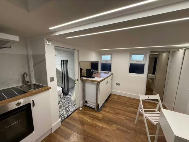 For Rent Apartment London London DS97942558