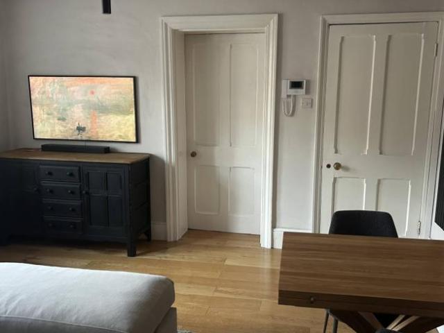 For Rent Apartment London London DS98057183
