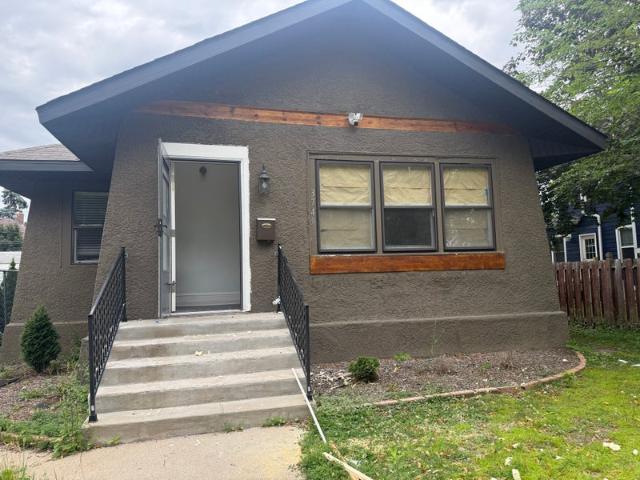 FOR RENT_Beautiful 4 Bed 2 Bath Home in South Mi