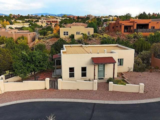 For Rent: Casita de Colina – Peaceful Living Just Minutes from Downtown Santa Fe