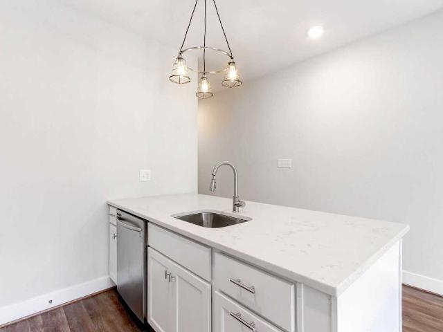 For Rent: Chic Urban Living at 1238 Light St – Your City Oasis Awaits! 1 Bedroom Apartment for Rent at 1238 Light St, Baltimore, MD 21230 SBIC West Federal Hill