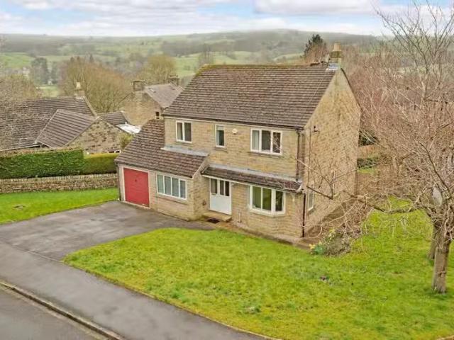 Unique House for rent in Springfield Way, Pateley Bridge, Harr.