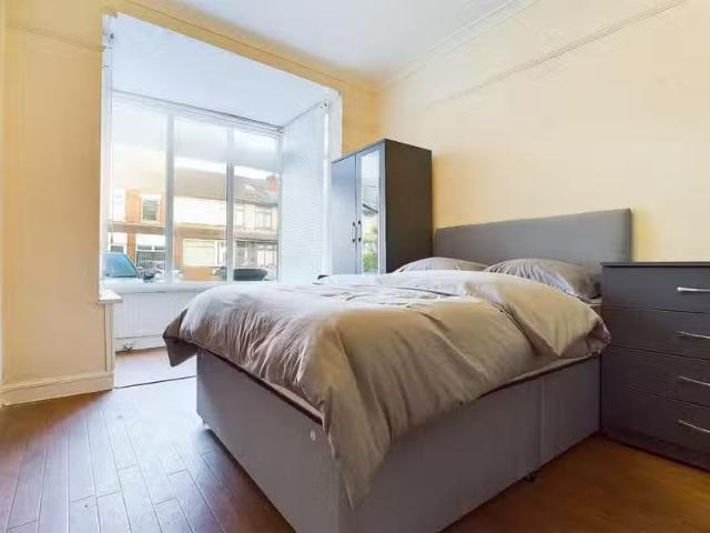 Nice House share for rent in Room 1, Sarehole Road, Hall Green.