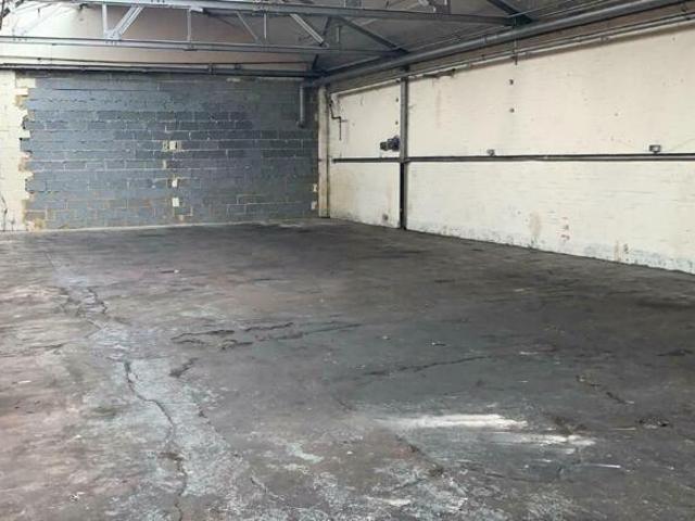 For Rent Industrial Londres London DLS100948513