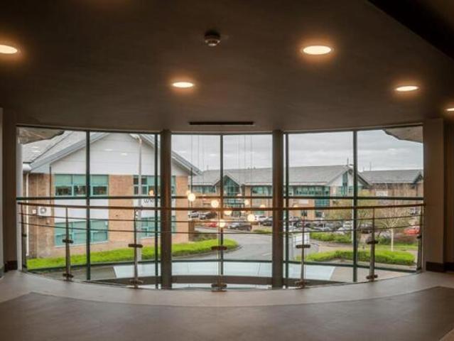 For Rent Office Altrincham Greater Manchester DS101586682