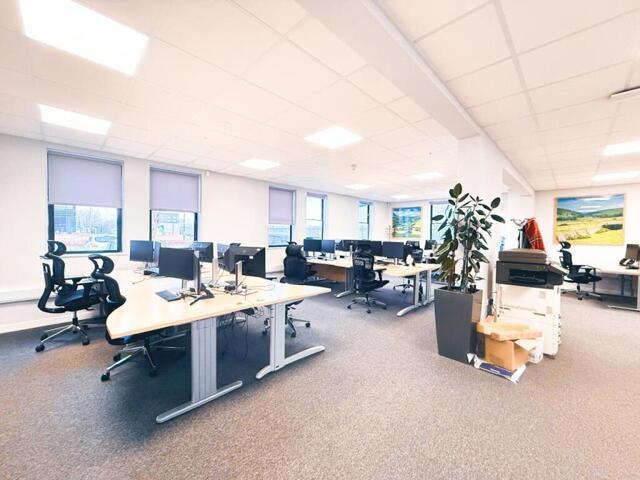 For Rent Office Altrincham Greater Manchester DS101883677