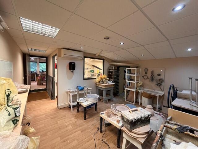For Rent Office Bakewell Derbyshire DS101359072