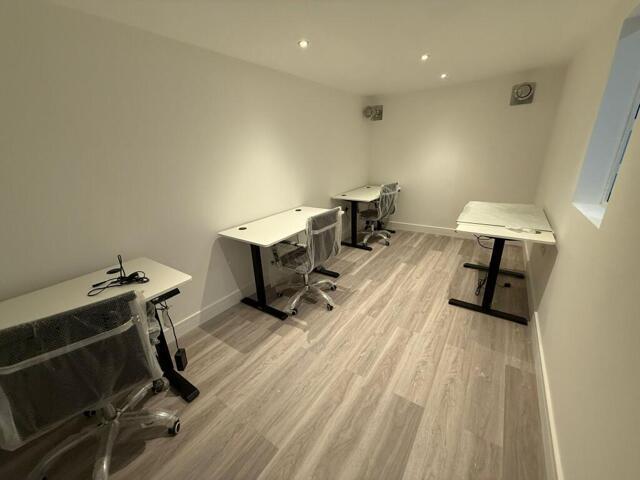 For Rent Office Barnet Great London DS101091554