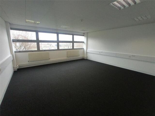 For Rent Office Dagenham Great London DS99567112