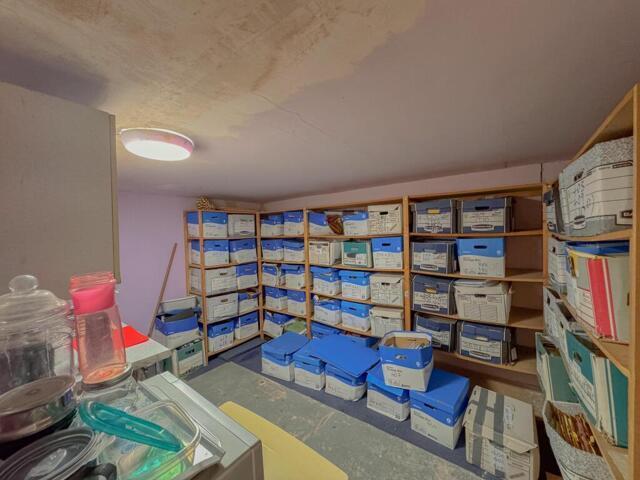For Rent Office Paisley Renfrewshire DS99768917