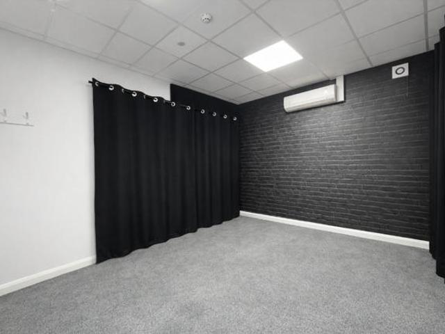 For Rent Office Plymouth Devon DS101601147
