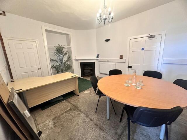 For Rent Office Westbury Wiltshire DS100834807