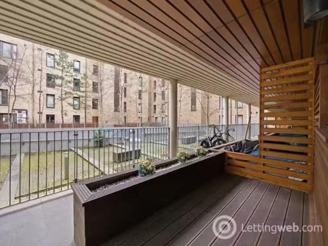 New Property to rent in Mc Ewan Square, Edinburgh, Midlothian.