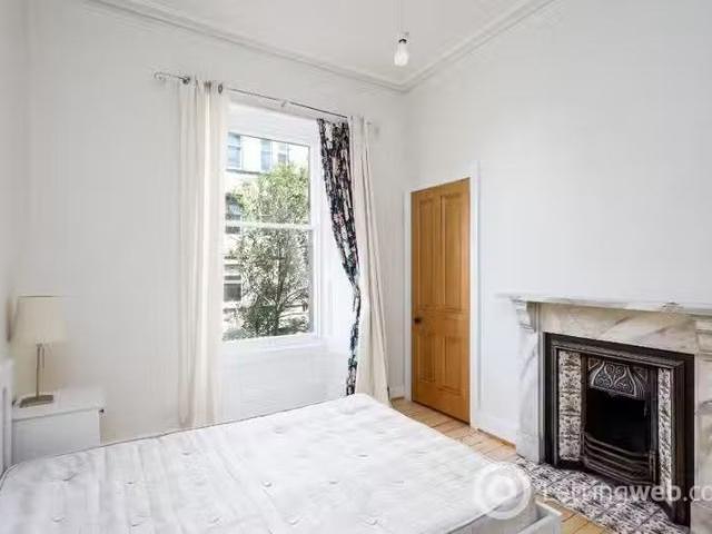 Rental! Property to rent in Montpelier Park, Bruntsfield, Edin.