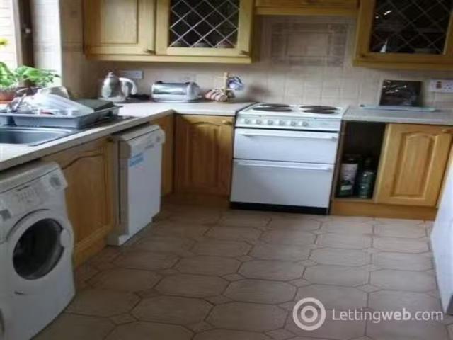 Charming Property to rent in Craighouse Gardens, Edinburgh, EH10