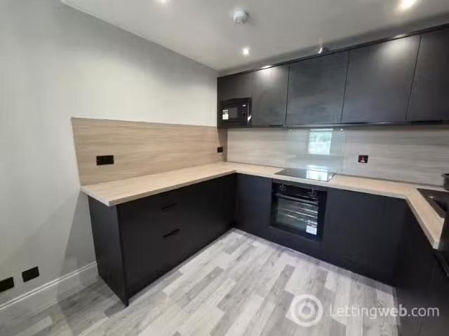 For Rent! Property to rent in Crimon Place, City Centre, Aberd.