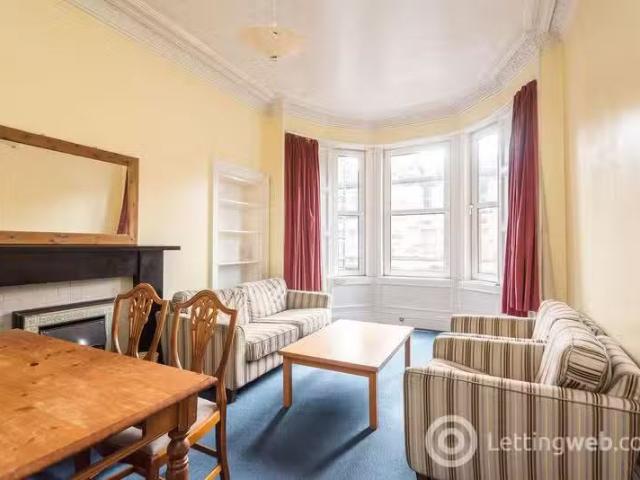 Cozy Property to rent in Dalkeith Road, Newington, Edinburgh.