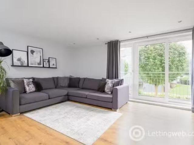 Rental! Property to rent in East Pilton Farm Avenue, Fettes, E.
