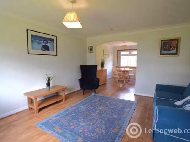 Just in! Property to rent in Gogarloch Syke, South Gyle, Edinb.