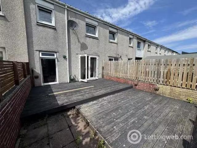 Unique Property to rent in Harburn Drive, West Calder