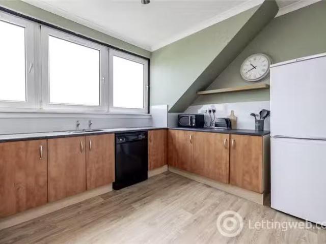 Rental! Property to rent in Holburn Street, Aberdeen, AB10