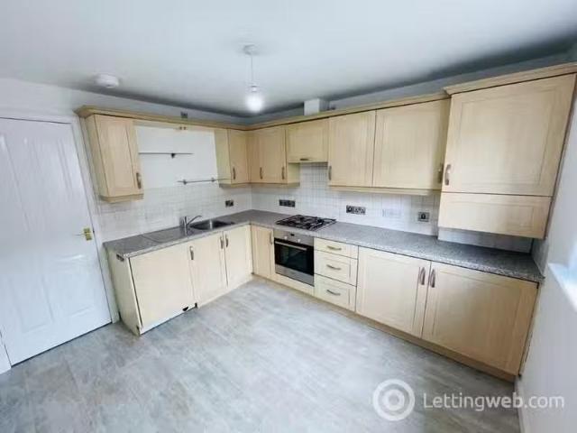 Cheap Property to rent in Holland Street, City Centre, Aberdee.