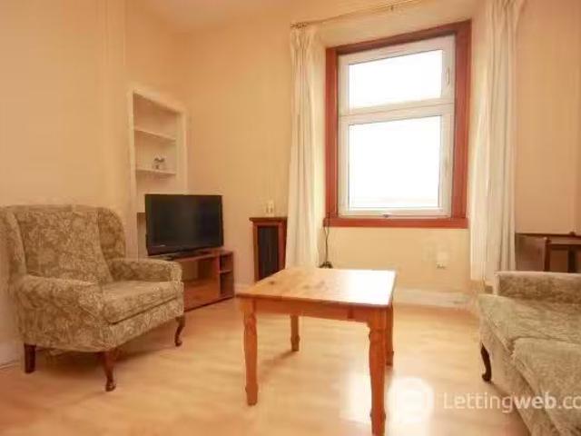 Rental! Property to rent in Kings Road, Portabello, Edinburgh.