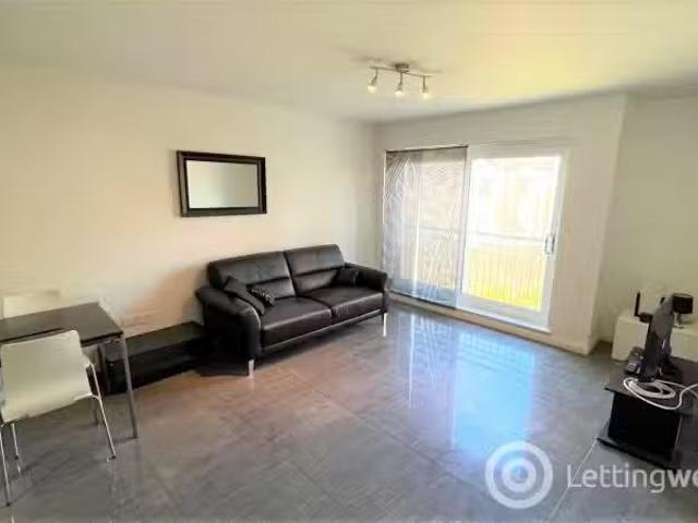 Unique Property to rent in Queens Crescent, Kepplestone, Aberd.