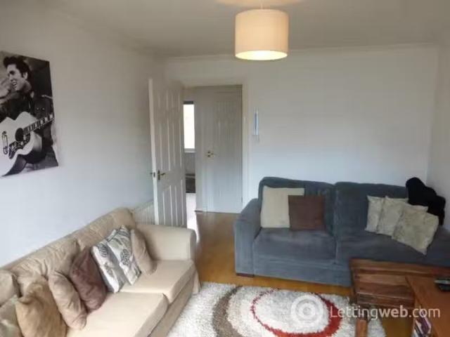Rental! Property to rent in Strawberry Bank Parade, City Cent.