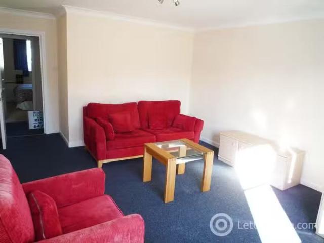 Rental! Property to rent in 14 Albury Gardens, Aberdeen, AB11.