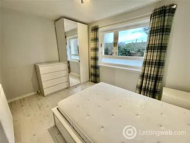 For Rent! Property to rent in 32B Telford Drive, Edinburgh, EH4