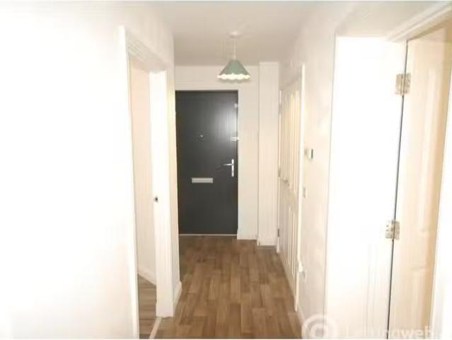 Cozy Property to rent in 6 Adamslaw Place
