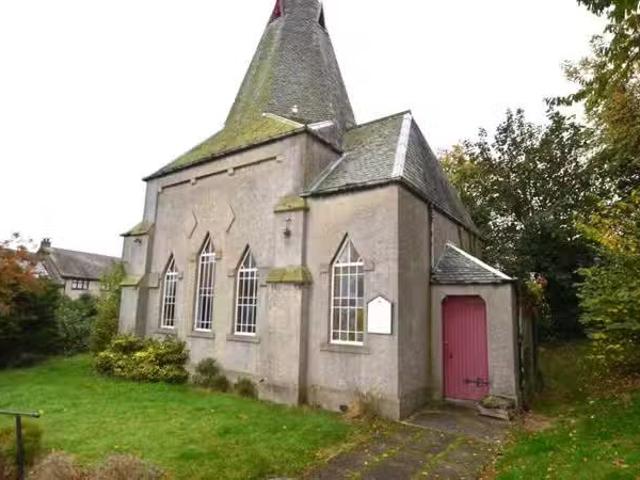 For Rent! Property for rent in St Ninian’s Way Church, Blackne.