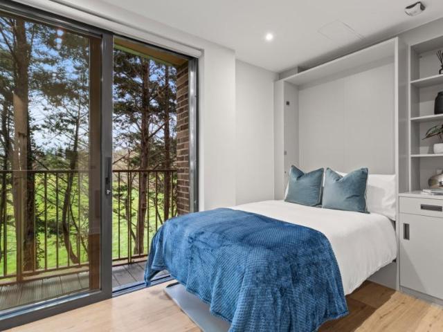 For Rent Shared Living/roommate London London DS90560522