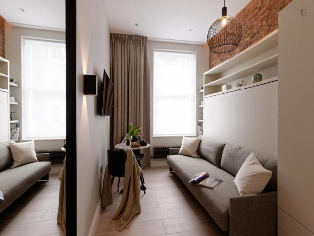 For Rent Shared Living/roommate London London DS90560749