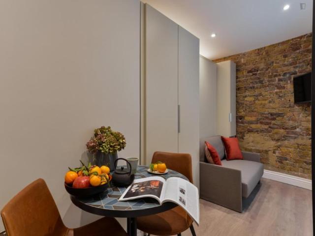 For Rent Shared Living/roommate London London DS90560980