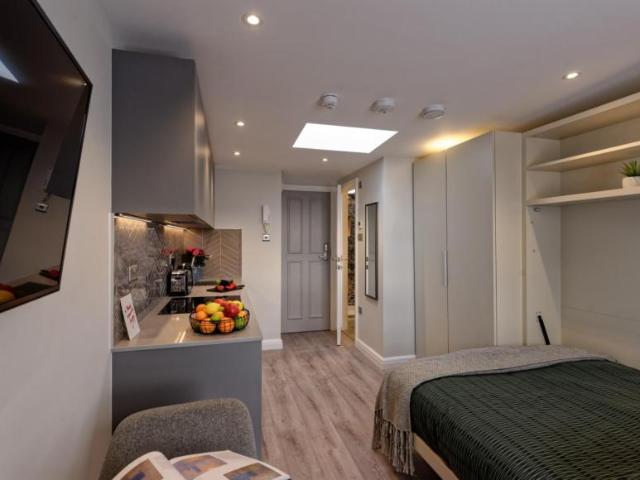 For Rent Shared Living/roommate London London DS90561105