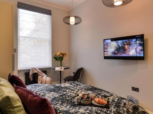 For Rent Shared Living/roommate London London DS90561108