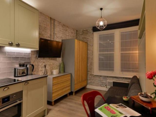 For Rent Shared Living/roommate London London DS90561117