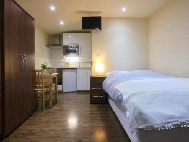 For Rent Shared Living/roommate London London DS90563974
